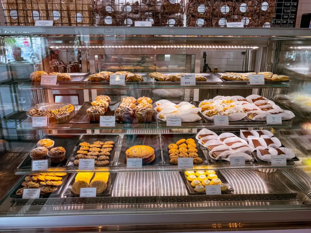 A Weekend in Mount Dora: Where Southern Charm Meets Florida Sunshine ...