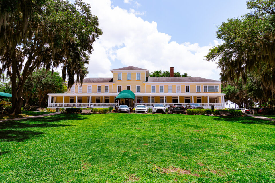 A Weekend in Mount Dora: Where Southern Charm Meets Florida Sunshine ...